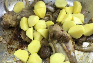 Kuurdak - Braised Meat and Potatoes (Kyrgyzstan) - AlooRecipes