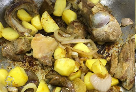 Kuurdak - Braised Meat and Potatoes (Kyrgyzstan) - AlooRecipes